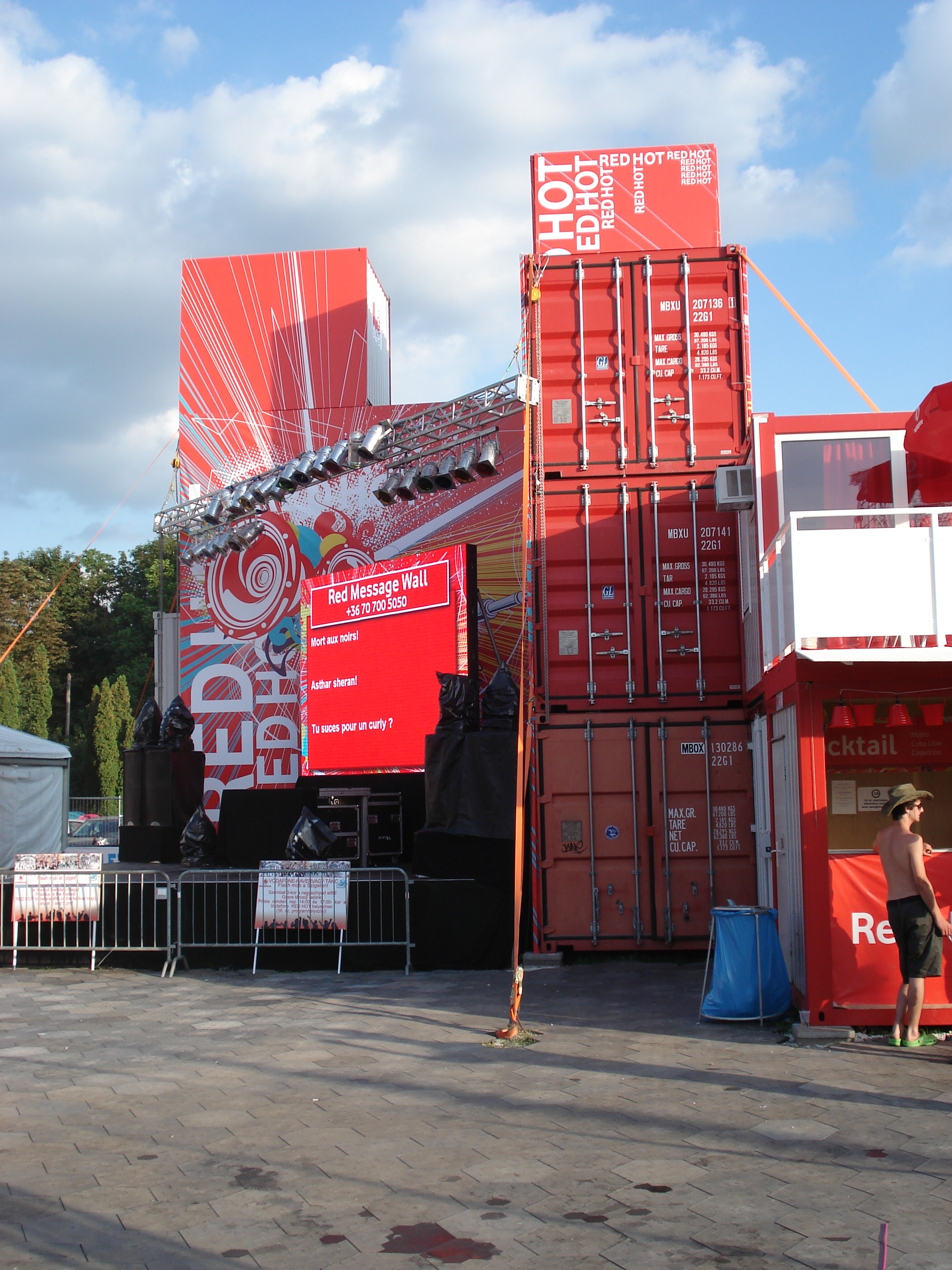 Event container building Sziget festival - MobilBox